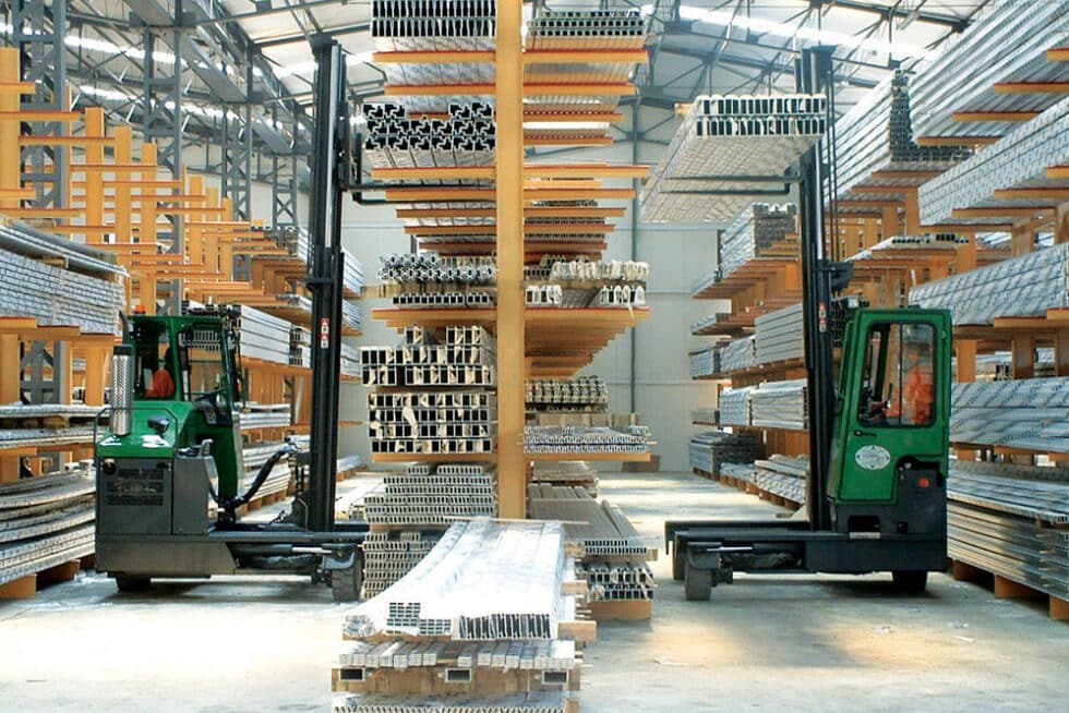 Specialty Forklifts - Multidirectional & Sideloader Dealer