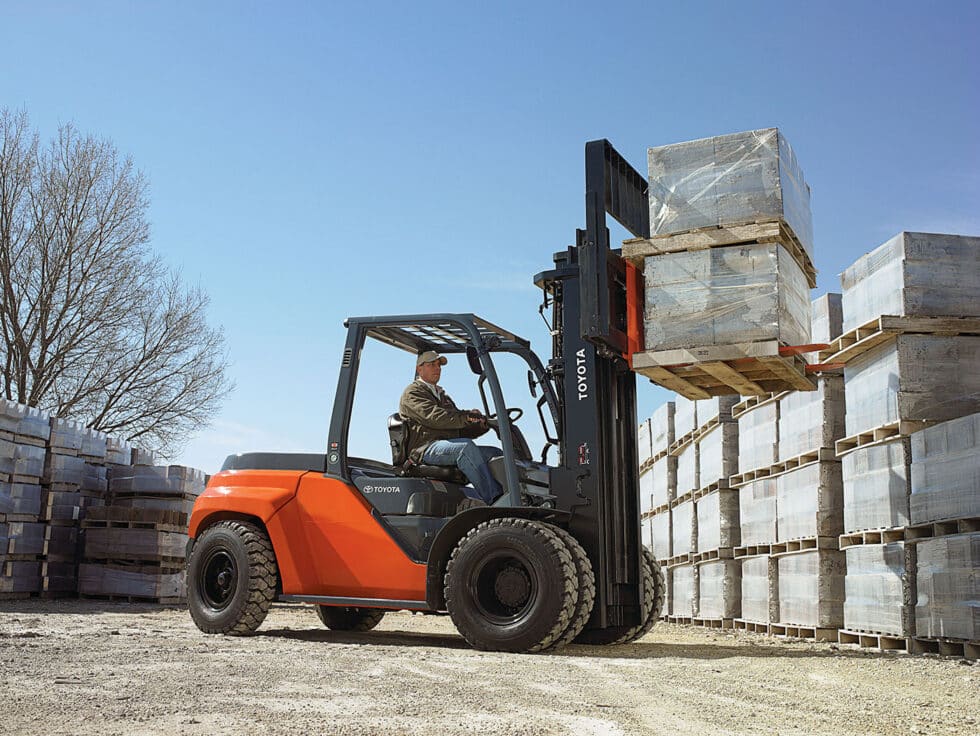 Internal Combustion Forklifts - Shoppa's Material Handling